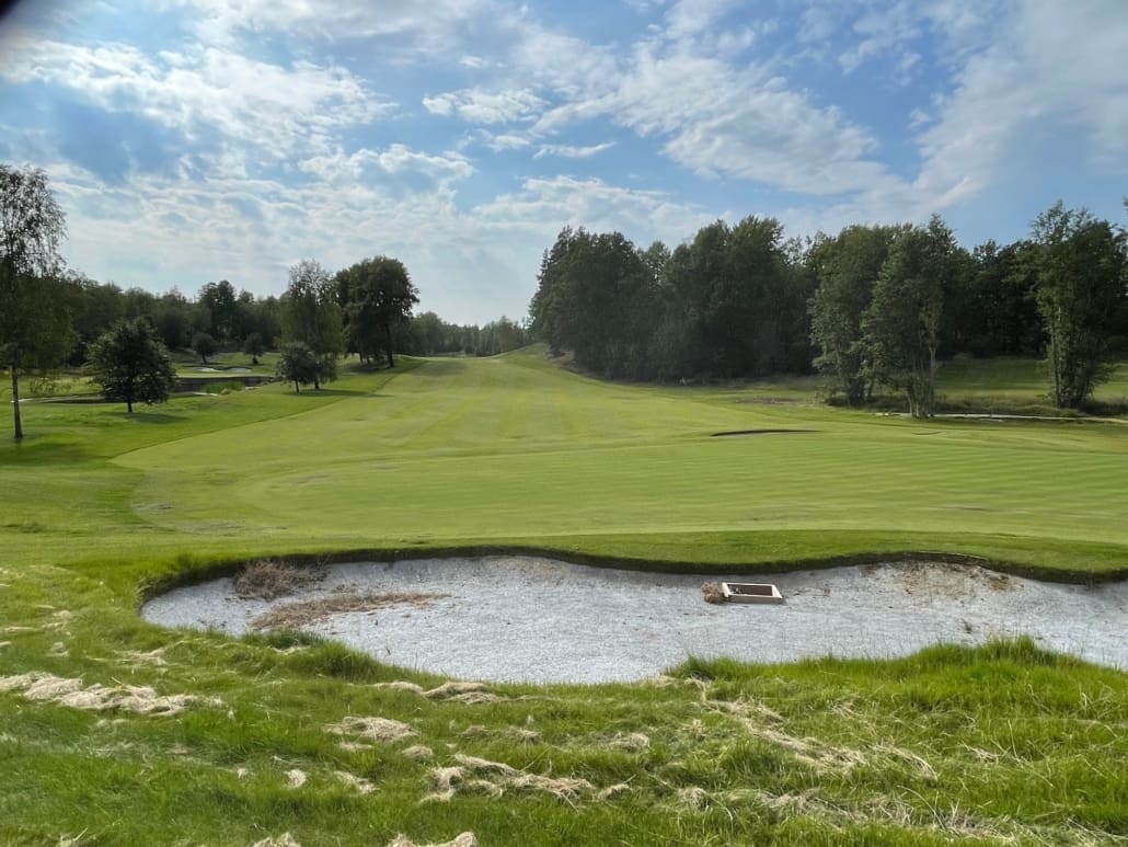 Vi spelar en 15-hålsbana från måndag 29 september! - Ågesta Golfklubb